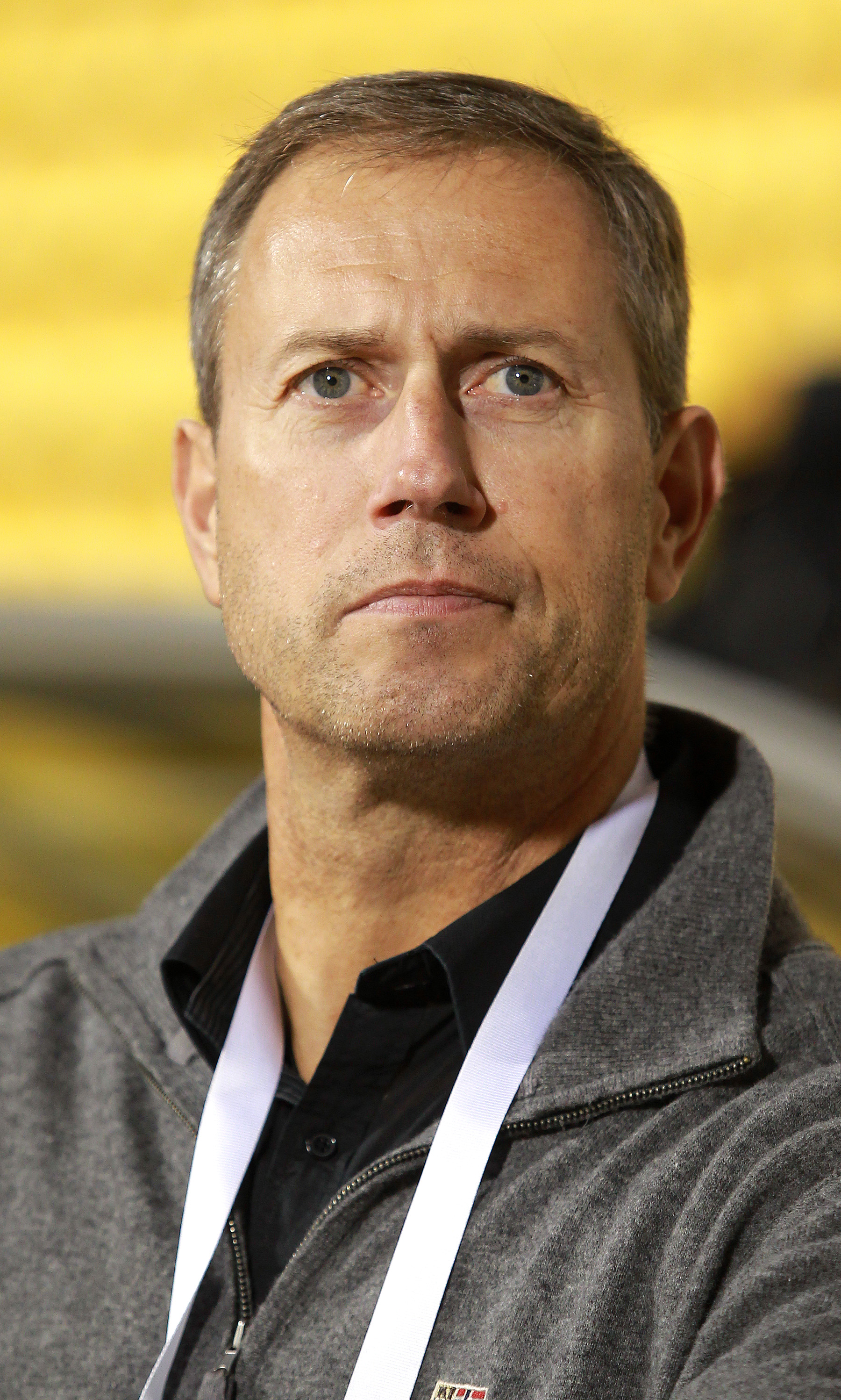 Football : le Français Alain Perrin nommé entraîneur de l’équipe de ...