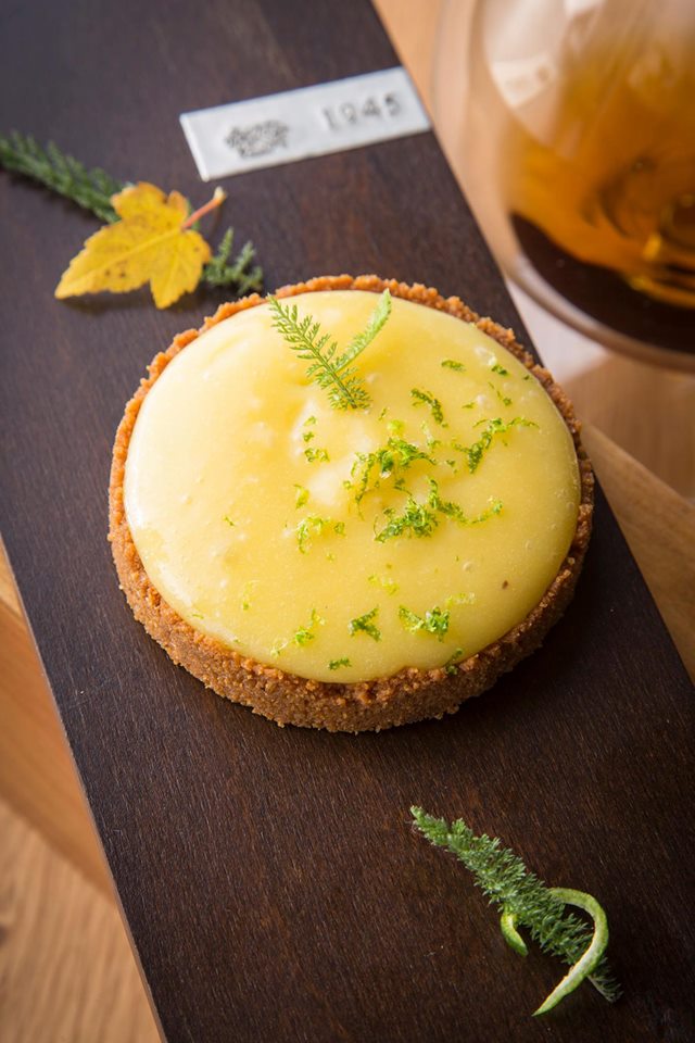 Tartelette givrée au citron vert sur son lit de spéculoos • macommune.info