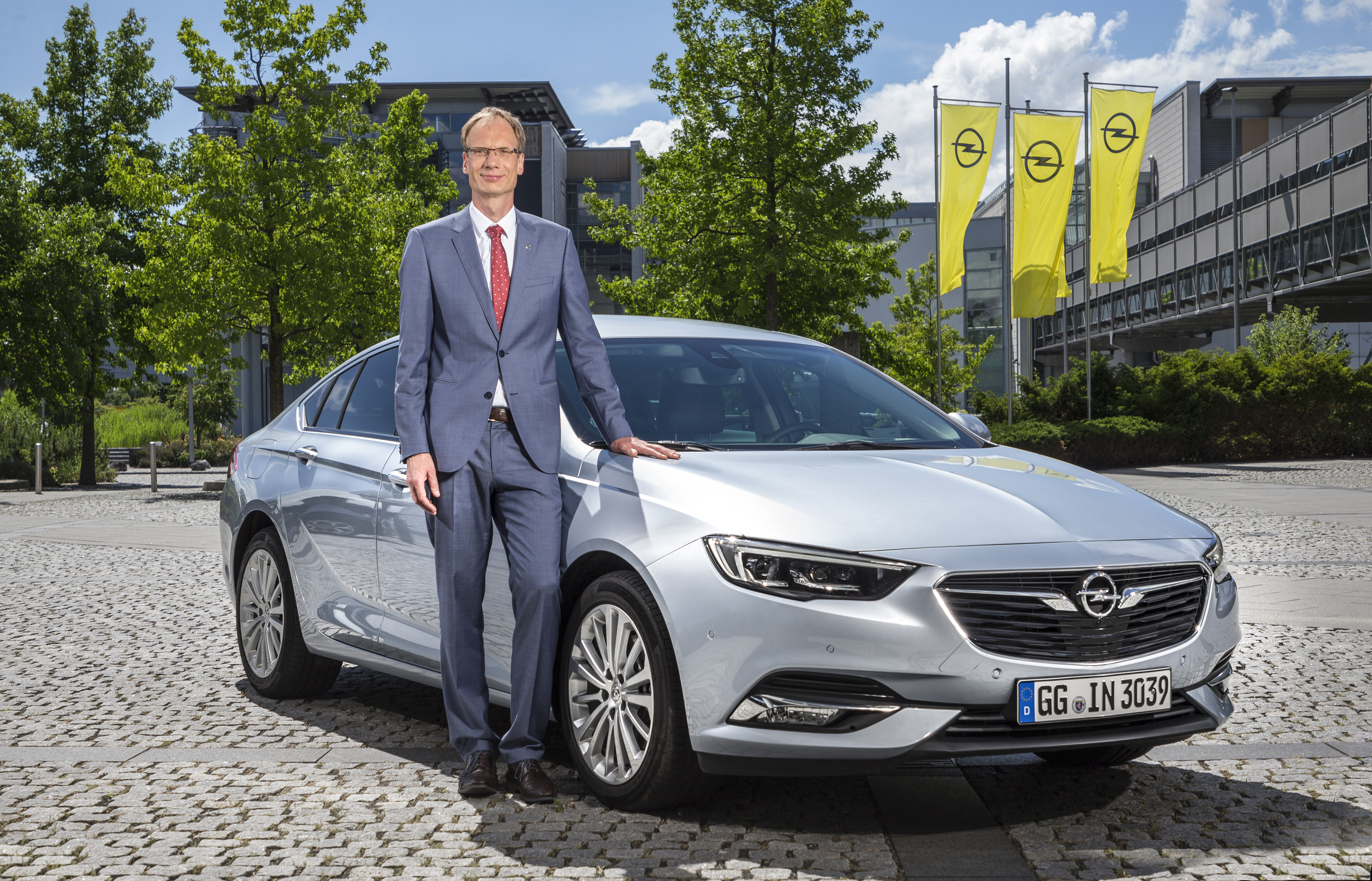 Prié par PSA de redevenir rentable, Opel joue son avenir • macommune.info
