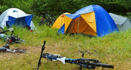 Franche-Comté : où camper cet été ? • macommune.info