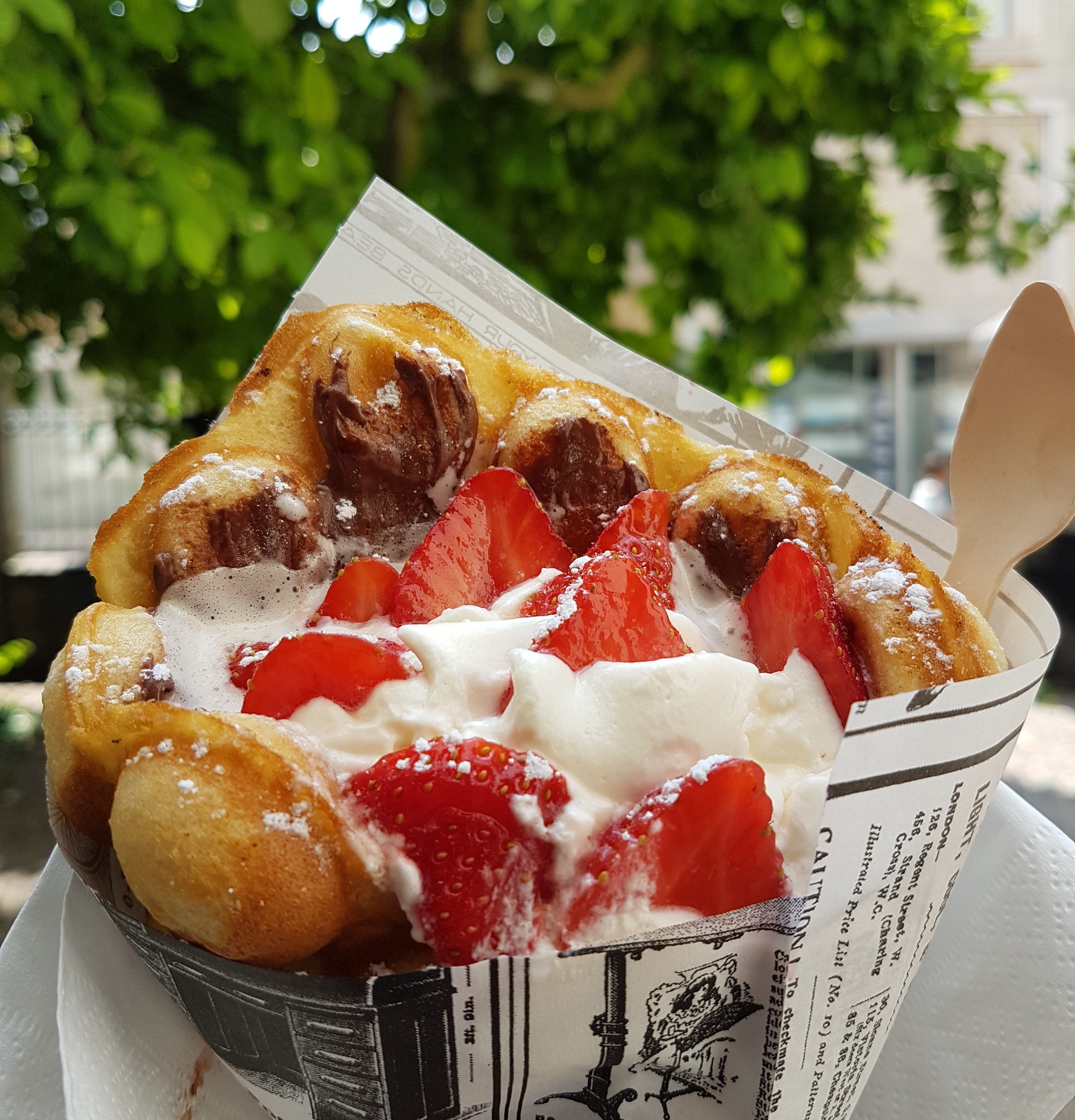 J’ai goûté pour vous : les gaufres bulles de « Bubble Waffle & Cie » à ...