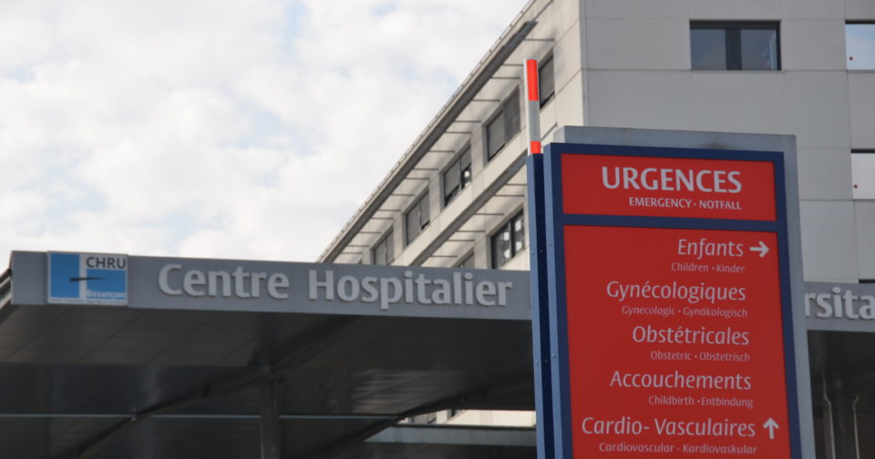 Urgences au bord de la saturation : le CHU de Besançon rappelle les ...