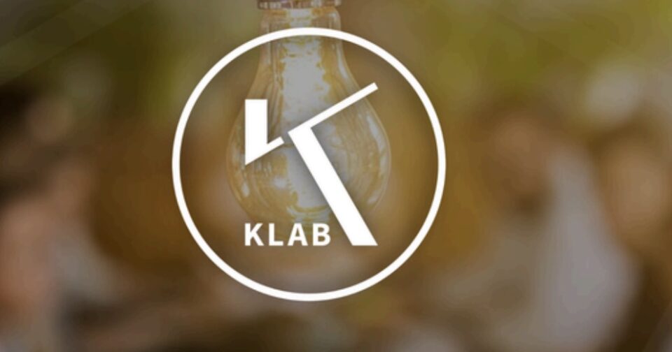 Le KLAB°, un lieu entre de coworking, fablab numérique et café associatif à Pontarlier ...